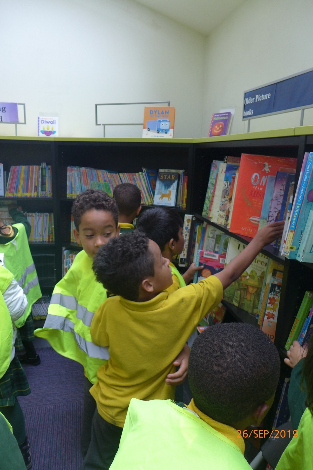 Creativity: Year 3 Visit Harlesden Library - John Keble C of E Primary ...