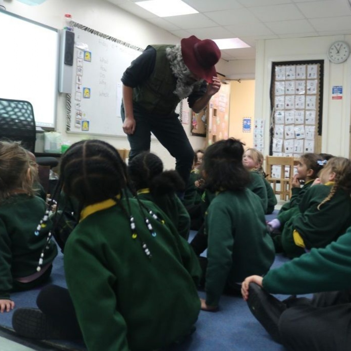 Blunderbore the Giant visits Reception - John Keble C of E Primary School
